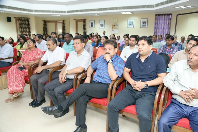 NBT is organising a four-week book publishing course - Dwarka Parichay